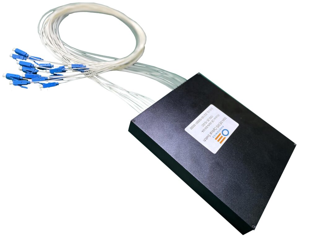 製品名 : MxN 光クロスコネクト（OXC）スイッチ | ファイバーラボ株式会社